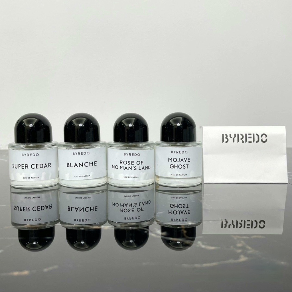 [30ml * 4] Byredo perfume medium size sample set of four Byredo ชุดน้ําหอม รูปดอกกุหลาบ สี่ชิ้น ...