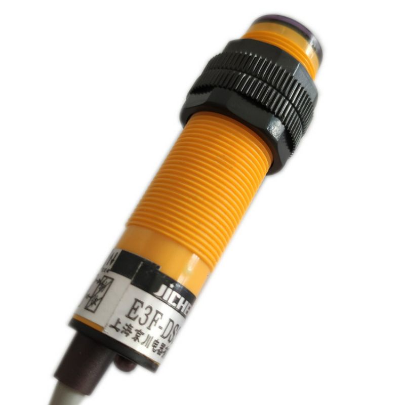 E3F-DS30Y2 E3F-DS30Y1 เซ็นเซอร์วัตถุ 2สาย 90-250vac 18mm Diffuse ...