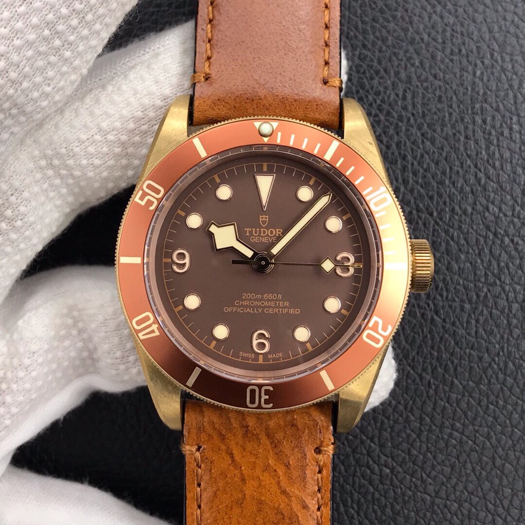 Tudor_zf Factory Biwan Series Swiss แกนกลไกอัตโนมัติ ขนาด : 41 มม. กระจกแซฟไฟร์ 904 สายเหล็ก ...