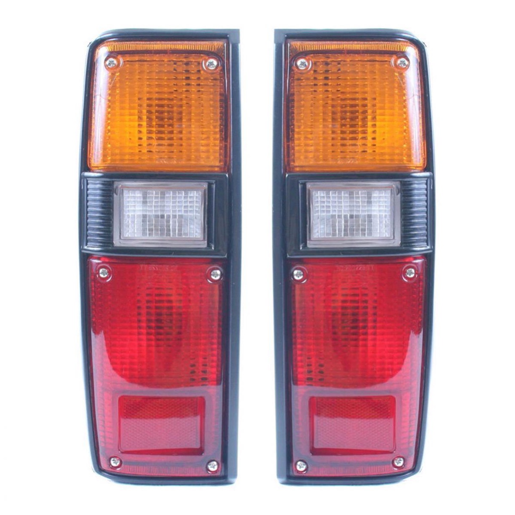 ไฟท้าย Toyota Hilux RN30 RN40 1978-83 ตราเพชร ของแท้ | Shopee Thailand