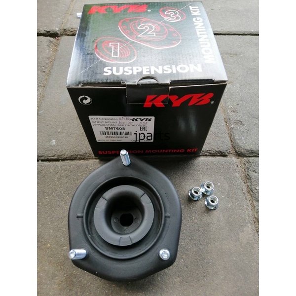 เบ้าโช๊คอัพหลังToyota camry acv40 acv50 ปี2006-2015 kyb ราคาตัวละ ...