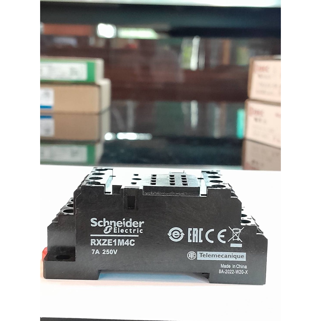 Socket Schneider RXZE1M4C ,14-pin for RXM4 | Shopee Thailand