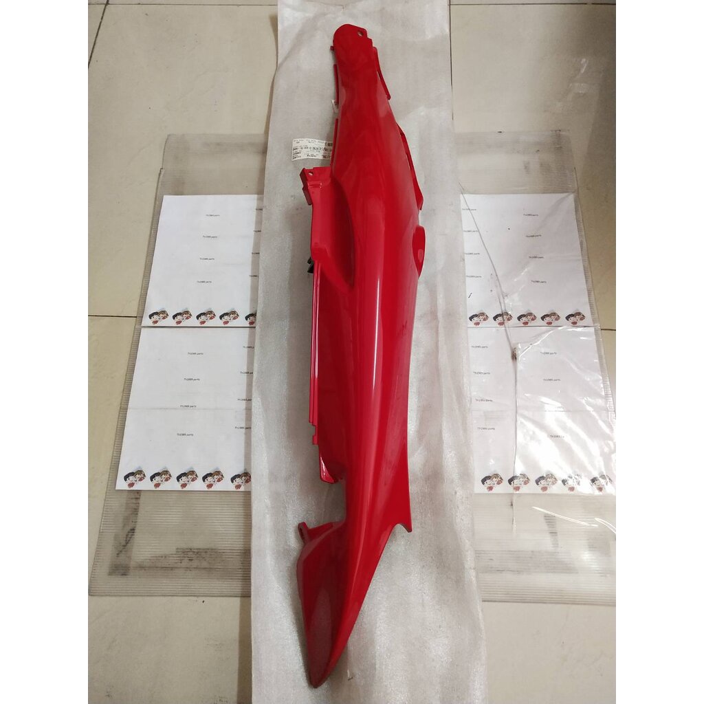 ฝาข้างขวาตัวยาว สีแดง (0121,VRC1) สำหรับรุ่น SPARK อะไหล่แท้ YAMAHA 5LN ...