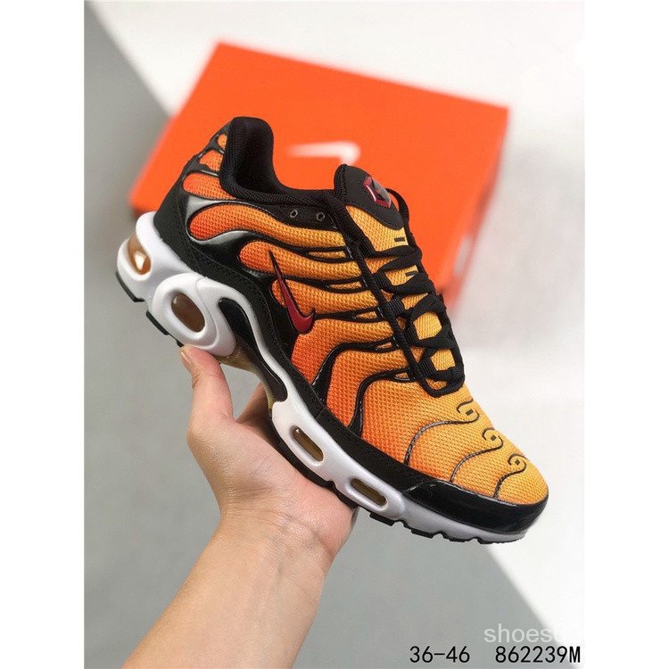 Air Max PLUS TN shock absorbent การออกแบบที่สะดวกสบายสำหรับผู้ชายและ ...
