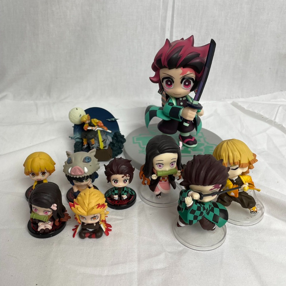 Demon slayer Figure set of 10 Tanjiro Nezuko Zenitsu Enosuke japanese ...