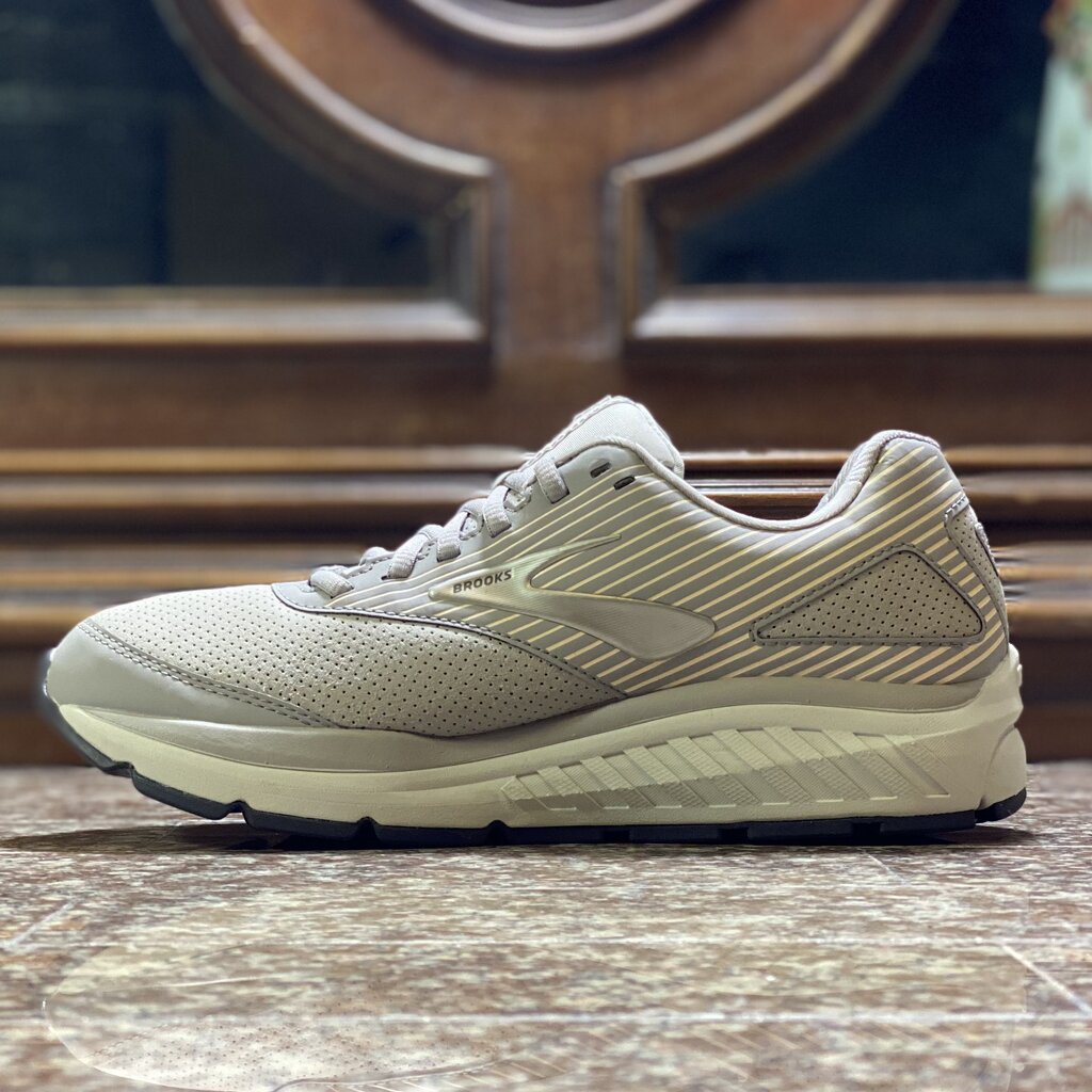 รองเท้า Brooks Addiction Walker 2 ‘LIMITED’ #มือ2 (W10US) | Shopee Thailand