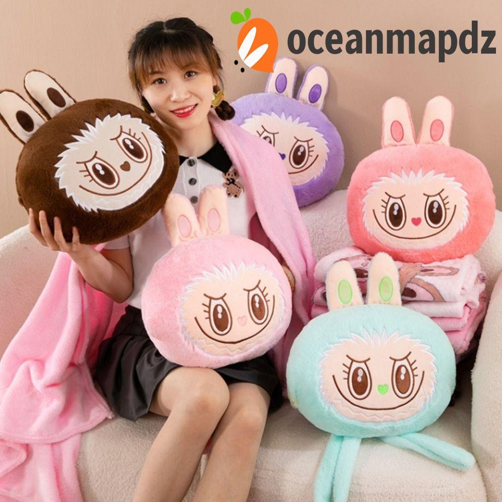หมอนมือ OCEANMAPDZ Labubu พร้อมผ้าห่ม หมอนงีบหลับอุ่น ผ้าห่มหมอน Labubu หมอนนอน Knapsack มัลติฟั ...
