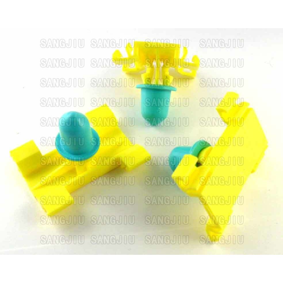 20 ชิ้นด้านนอกด้านข้าง Moulding / ประตู Bumpstrip ยึดคลิปยึด- BMW ...