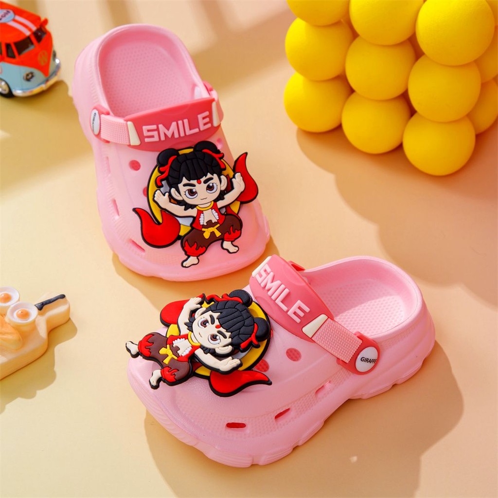 Nezhaเด็กรองเท้าหลุมชายฤดูร้อนสวมใส่Anti-Slip Light-Upรองเท้าแตะอาบน้ํา ...