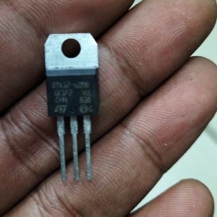 SB99 triac bta12600b bta12 600b bta12600 600 b b bta 12 12600 12600b ...
