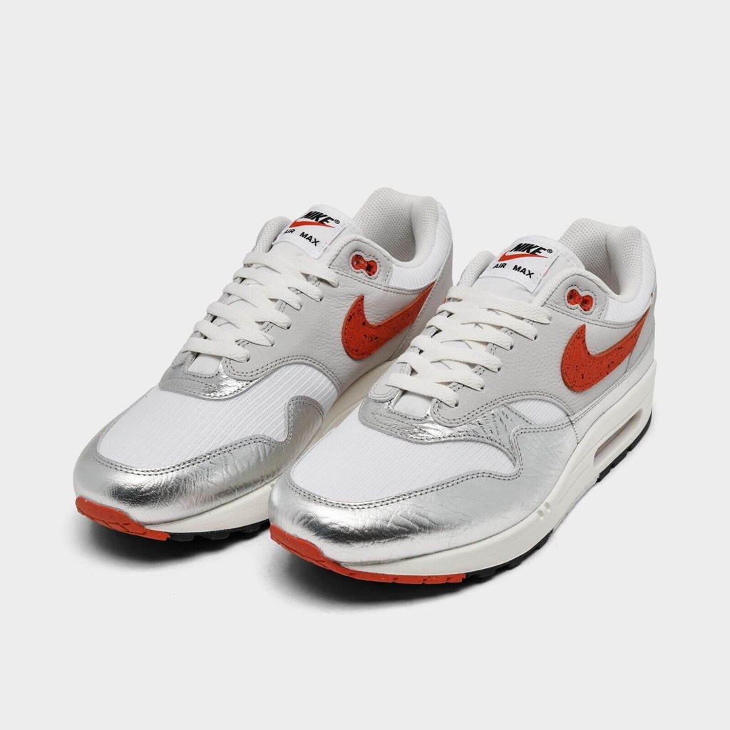 รองเท้าวิ่ง Nike Air Max 1 Premium สีขาว / เงิน / Chile Red Sz 9 HF7746 ...
