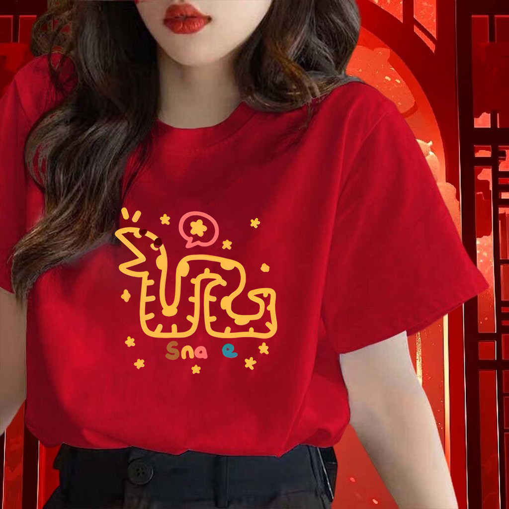 (จัดส่งตลอด 24 ชั่วโมง）Angle Officialชุดปีใหม่แขนสั้นสีแดงแฟชั่นจีนงูปี โทเท็ม พิมพ์เสื้อยืดครอบ ...