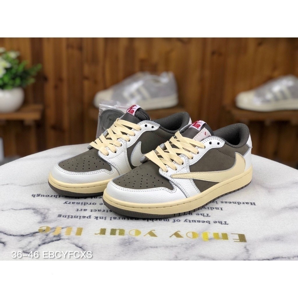 2024หมวกที่ดีที่สุด travis Ma x Air Jordan 1 Low OG 'reverse mocha' dm7866-162รองเท้าผ้าใบสตรี ...