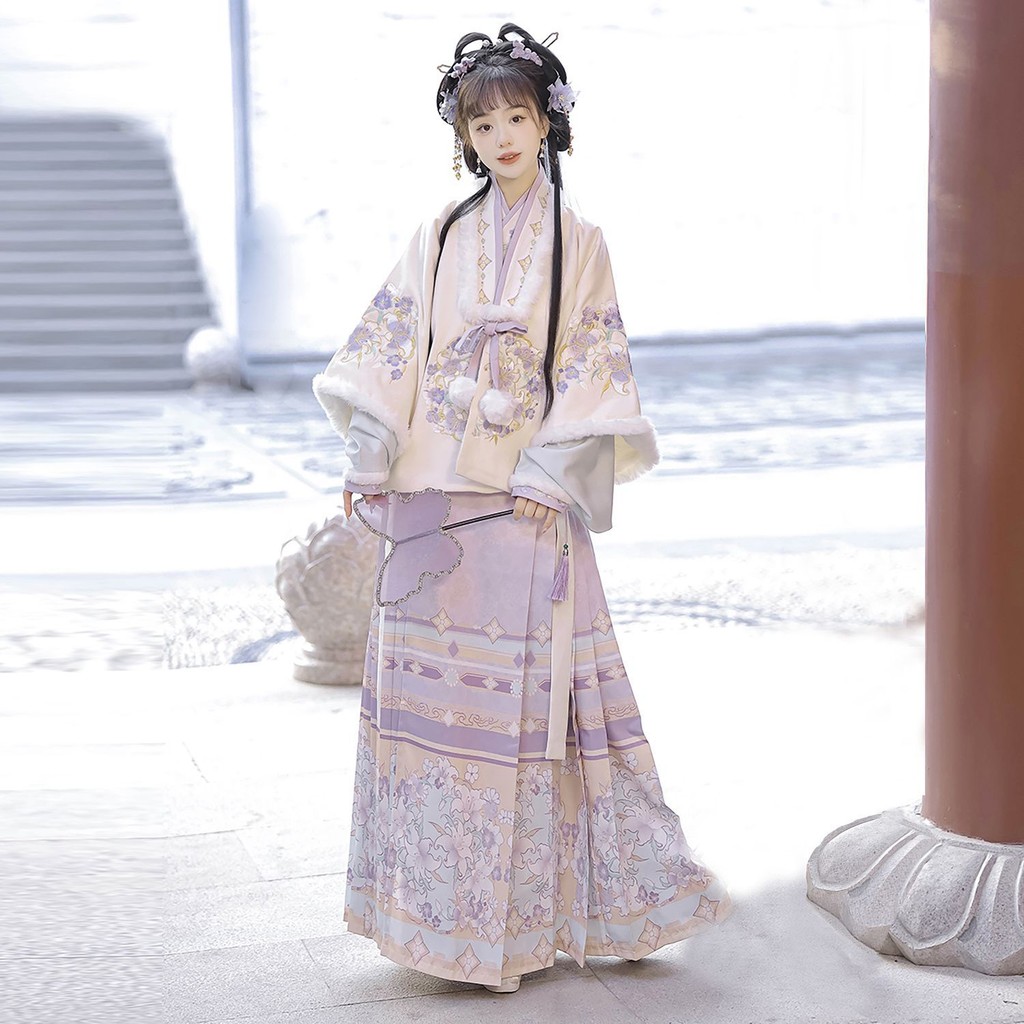 ชุดตรุษจีน ตรุษจีน Zi Nan Ji [Purple Nuan Nuan] Original Ming Hanfu ...