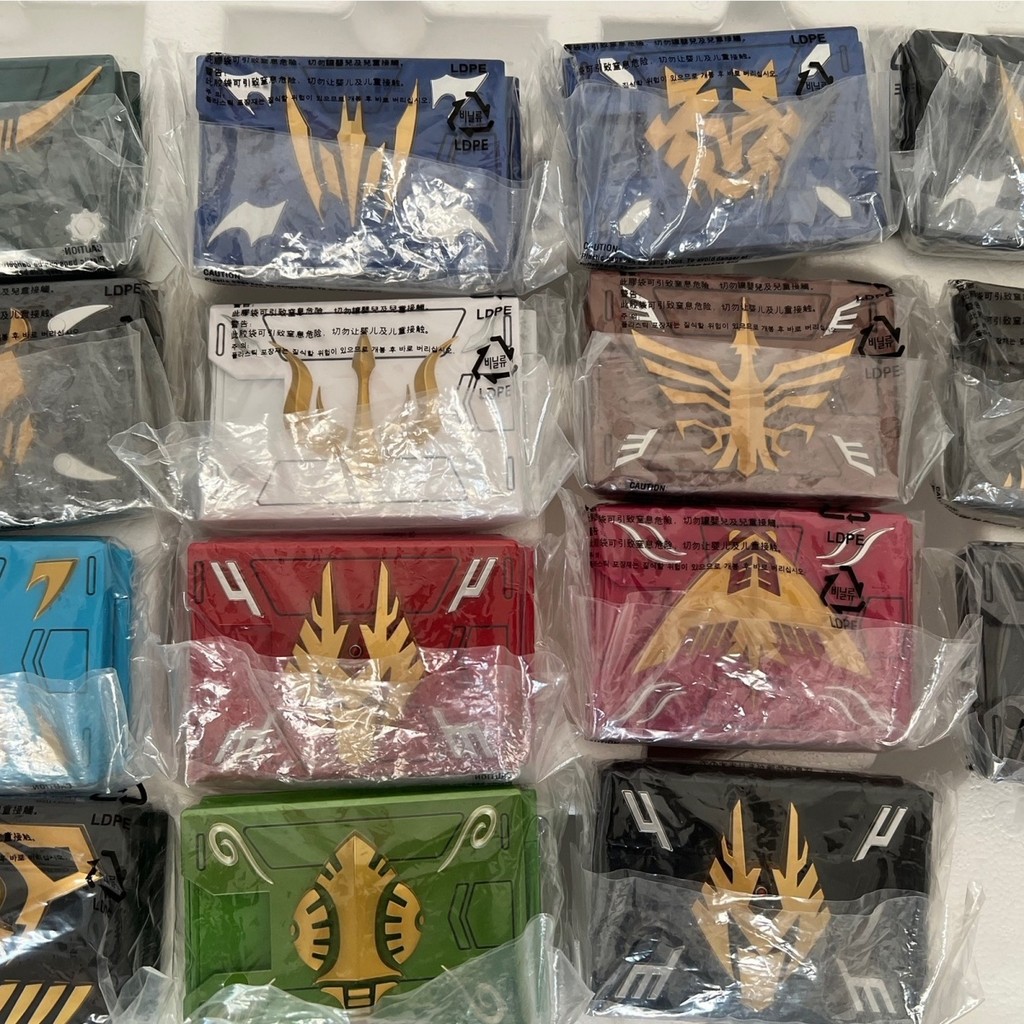 【พร้อมส่ง】csm ryuki kamen rider build geats Masked Rider Ryuga Card box ...