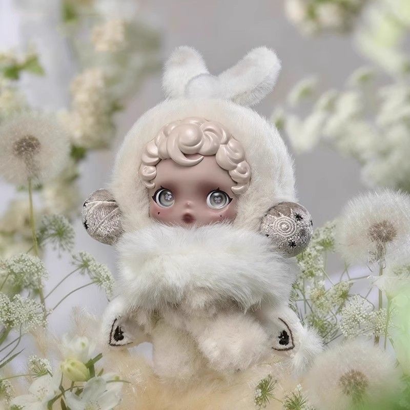 POPMART POPMART SKULLPANDA POPMART Series Mystery Box SP ของขวัญจี้ ...