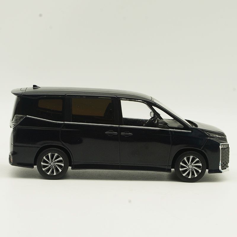 พร้อมสต็อกจัดส่งที่รวดเร็ว 1: 30 toyota NOAH toyota VOXY NOAH Elfa ...