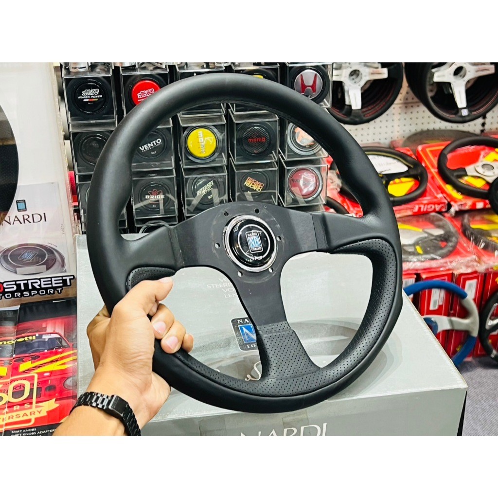 พวงมาลัย Nardi Challenge Classic Airleather หนังเรียบสลับเจาะรู ก้านตรง ...