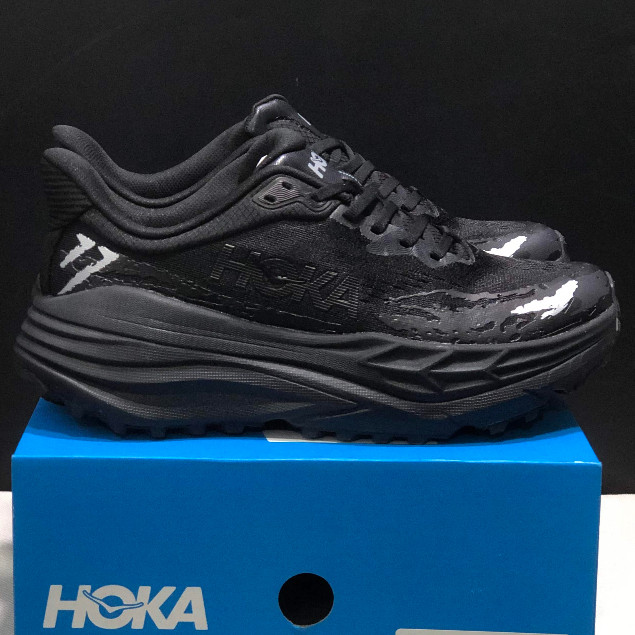 Hoka Stinson 7 และ Hoka Clifton 9 รองเท้าวิ่งสำหรับผู้ชายและผู้หญิง ...