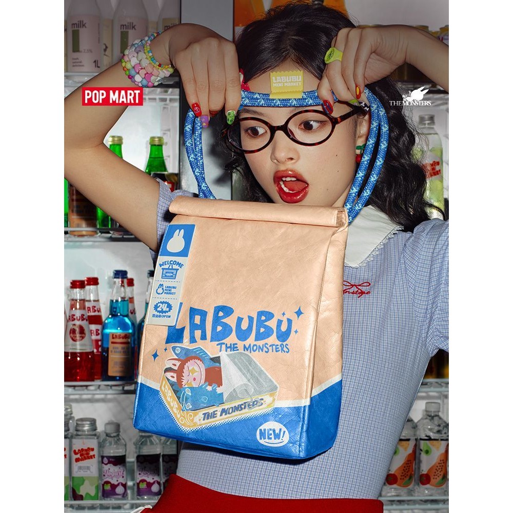 POPMART POPMART THE MONSTERS กลิ่นแปลก ๆ ร้านสะดวกซื้อ Series Messenger ...