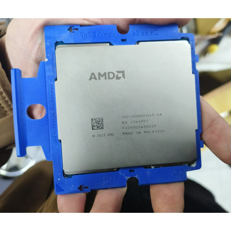 ต้นฉบับ AMD EPYC 9755 QS CPU โปรเซสเซอร์ ZEN5 TURIN SP5 128 Cores 256 ...