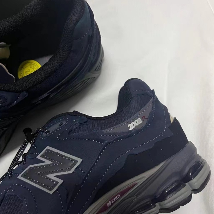 New Balance NB 2002R Protection Pack "Ripstop" รองเท้าวิ่งหุ้มข้อต่ำสวม ...