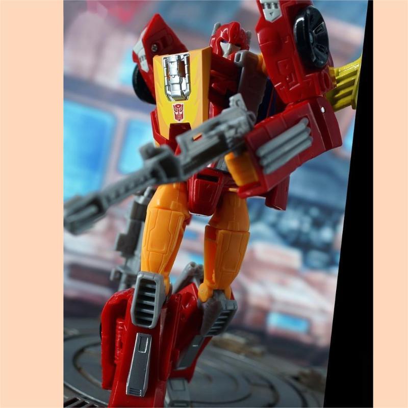[พร้อมส่ง] Hasbro Transformers G1 Leader Warrior Return of Titan D ...