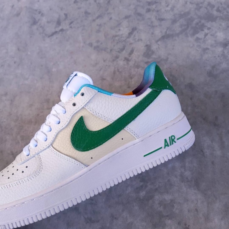 SNEAKERS NIKE AIR FORCE 1 LOW EMBEDDED WHITE GREEN BLACK (BNIB) แฟชั่น ...