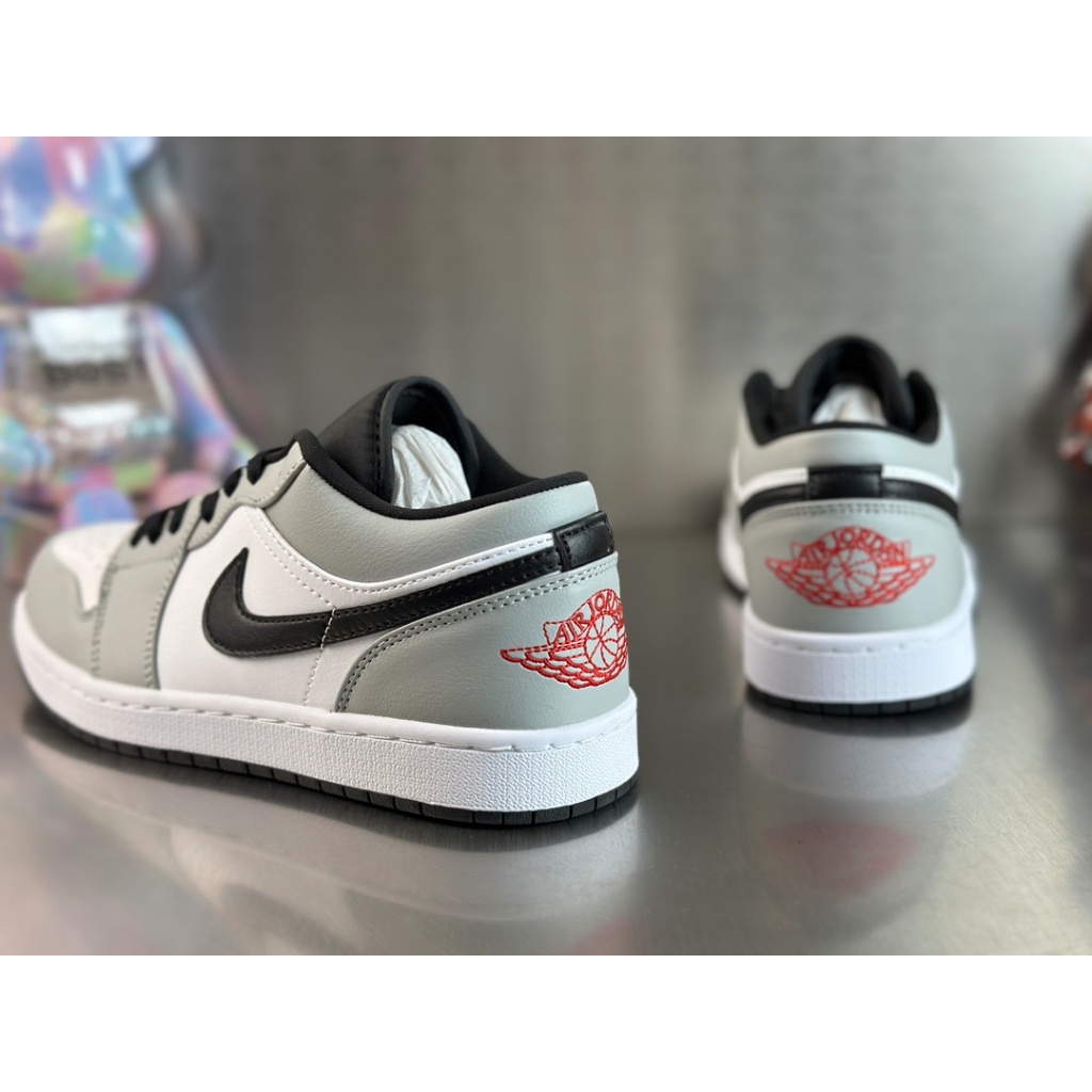 Authentic NIKE Air Jordan AJ1 Low เขม่า รองเท้ากันลื่นแบบสบาย ๆ สไตล์ ...