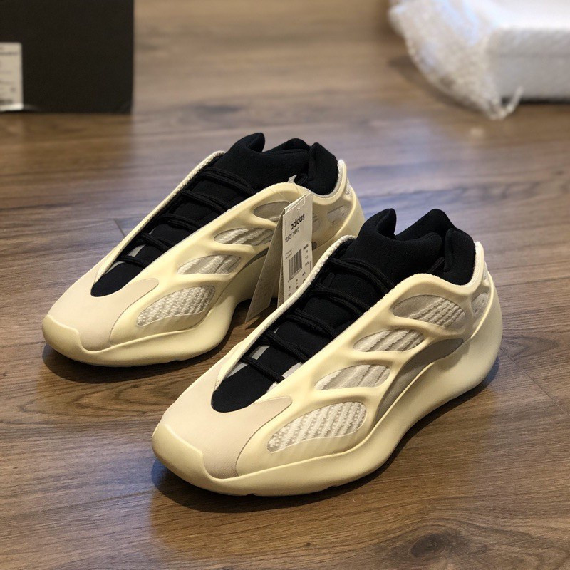 ADIDAS Yeezy 700 V3สีดำสีเบจรองเท้าวิ่งเกาลัดพิเศษผู้ชายผู้หญิง fw4980 ...
