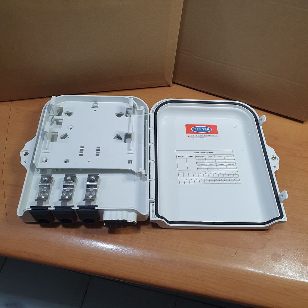 Odp 8 Core Single Lock Fiber Optic Splitter PLC 1-8 SC UPC อะแดปเตอร์ ...