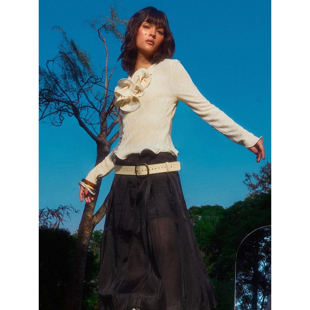 [Pomelo] เสื้อแต่งระบายและขอบหยัก / Lettuce Edge Ruffle Top | Shopee ...