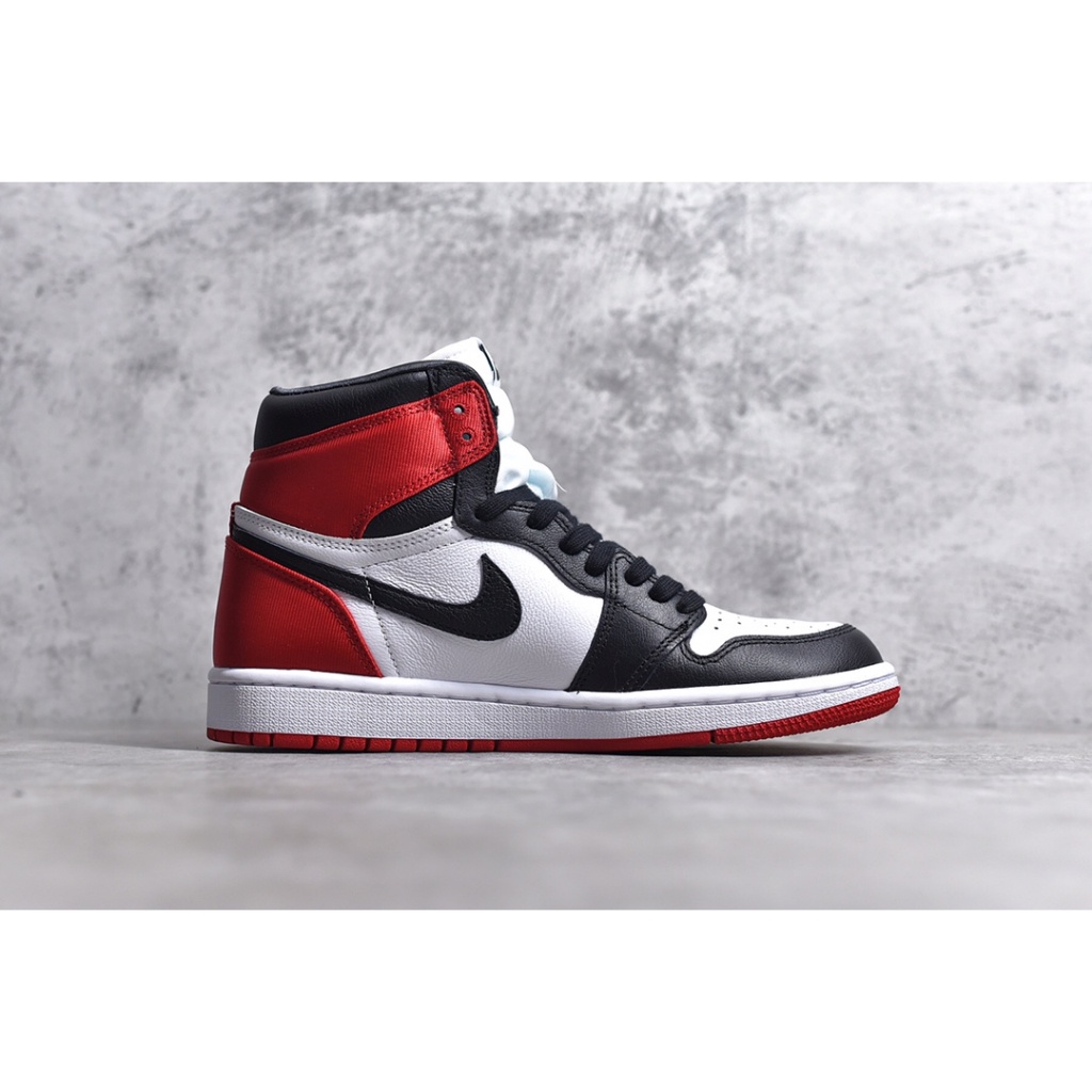 Genuine NIKE Air Jordan AJ1 High Satin"Black Toe" วินเทจสบาย ๆ สวมใส่ ...