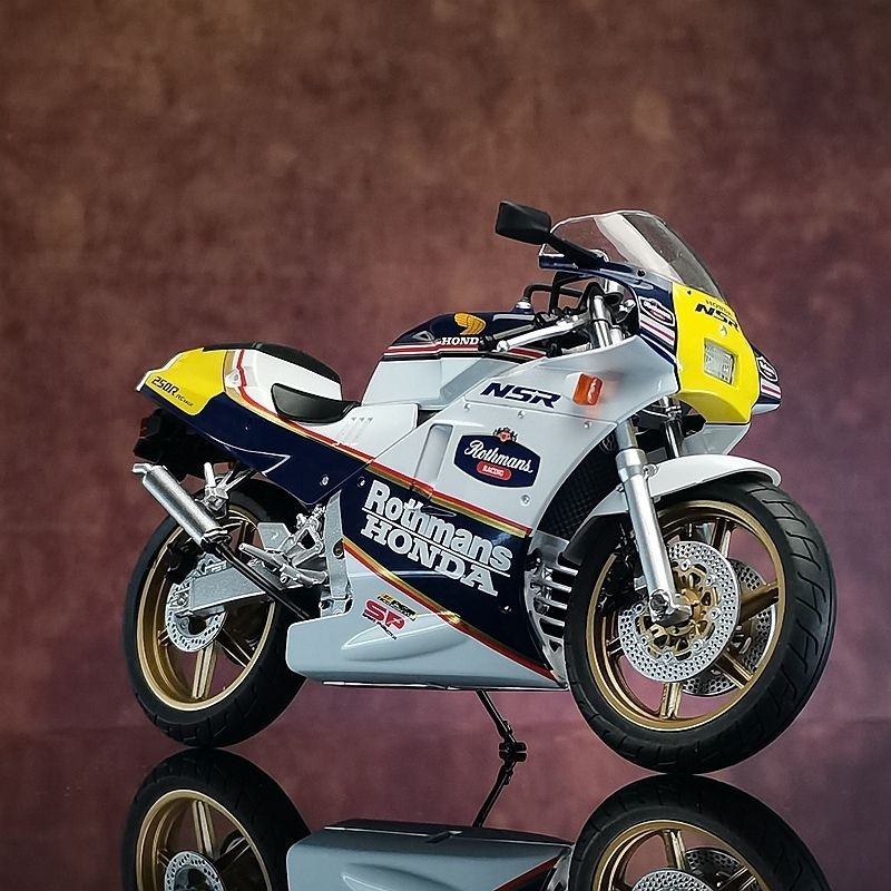 ชิงเต่าคลับ 1: 12 Honda NSR 250R SP R4 รถจักรยานยนต์จําลองรุ่นรถ ...