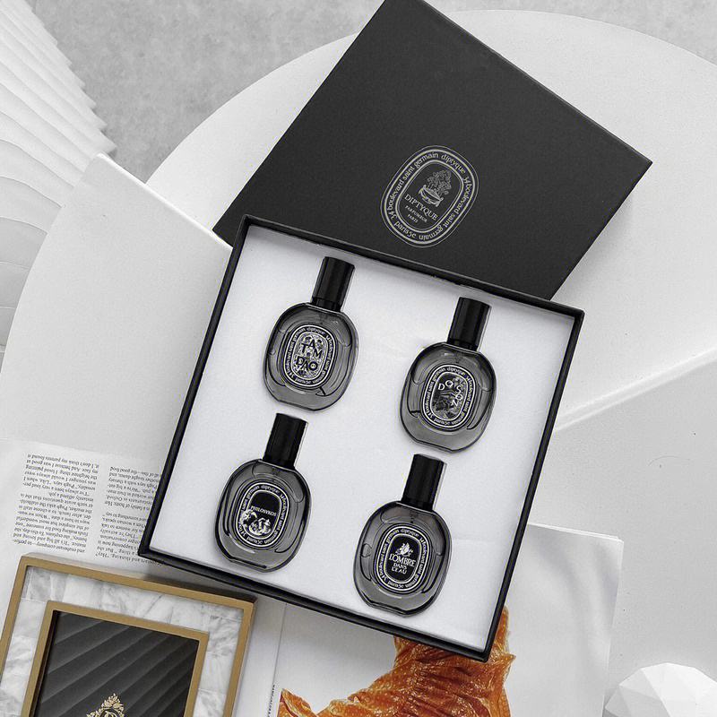 Diptyque ชุดน้ําหอมตัวอย่าง 30 มล. × 4 Diptyque perfume sample set 30ml ...