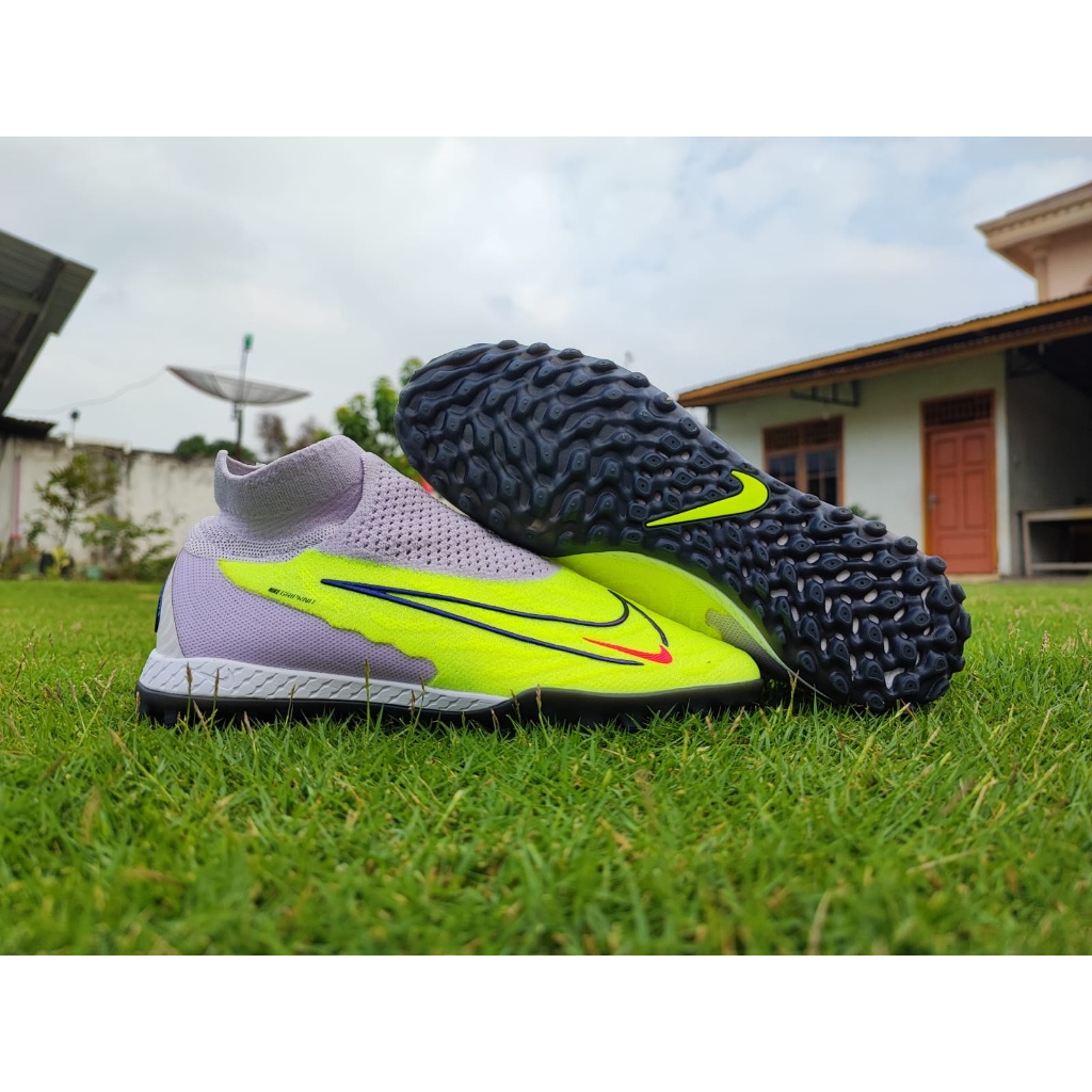Sepatu Futsal Nike React Phantom GX Elite DF TF turf sol tapak gerigi ...
