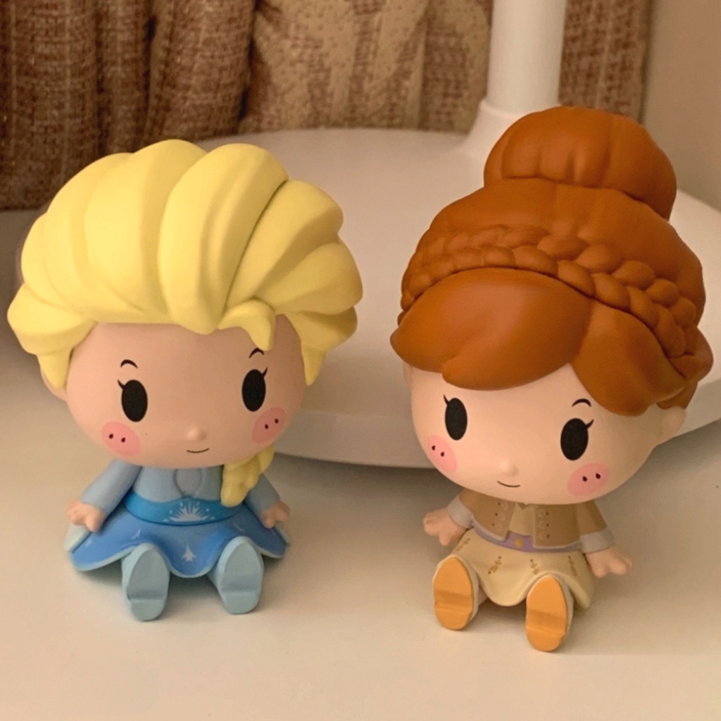 Frozen Sitting Family Series Blind Box Aisha Anna Doll Popmart | Shopee ...