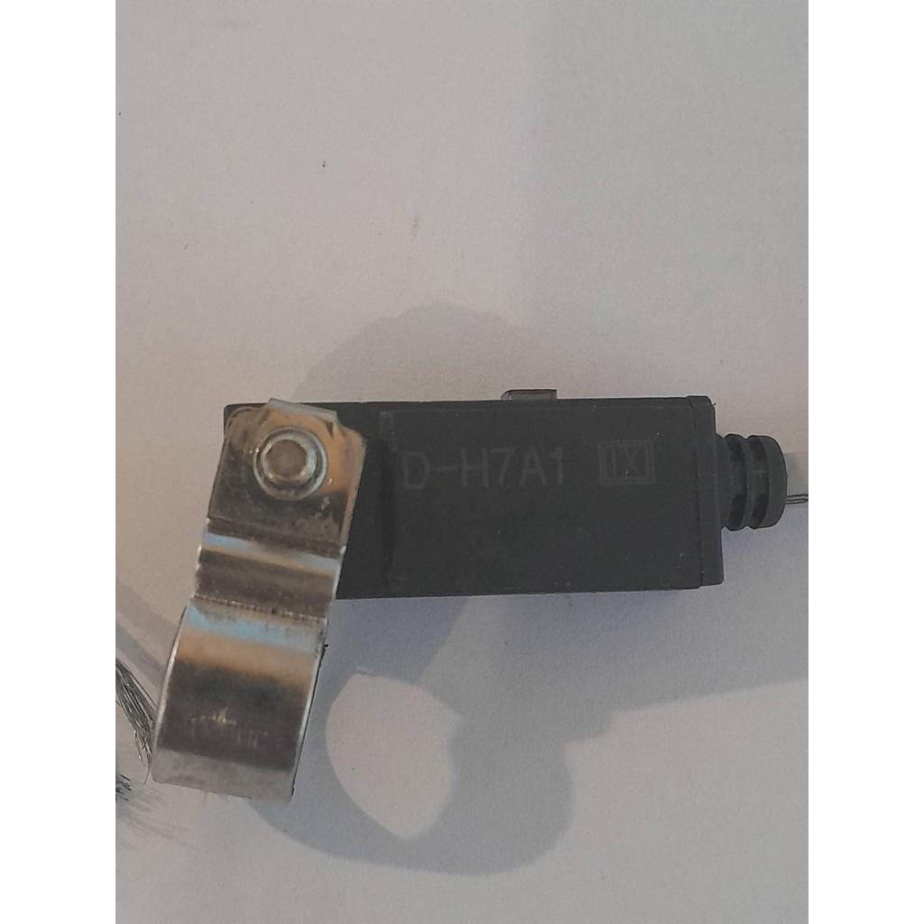 Reed Switch SMCD-H7A1,มือ2 หรีดสวิตช์ เซนเซอร์สำหรับกระบอกลม | Shopee ...