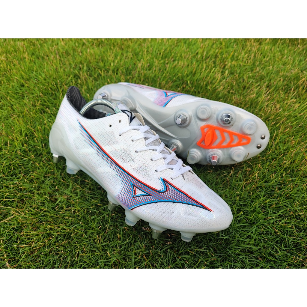 Soccer Sepatu Bola Mizuno Alpha Made In Japan SG Pull Besi MIX - สีขาว ...