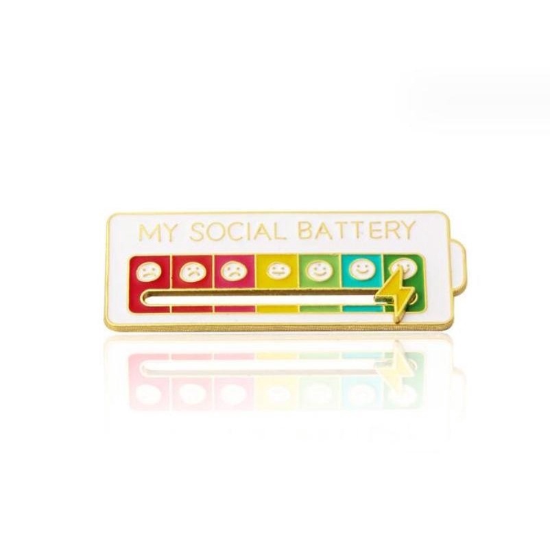 เข็มกลัดแบตเตอรี่สังคม - My Social Battery Creative Lapel Pin, Fun ...