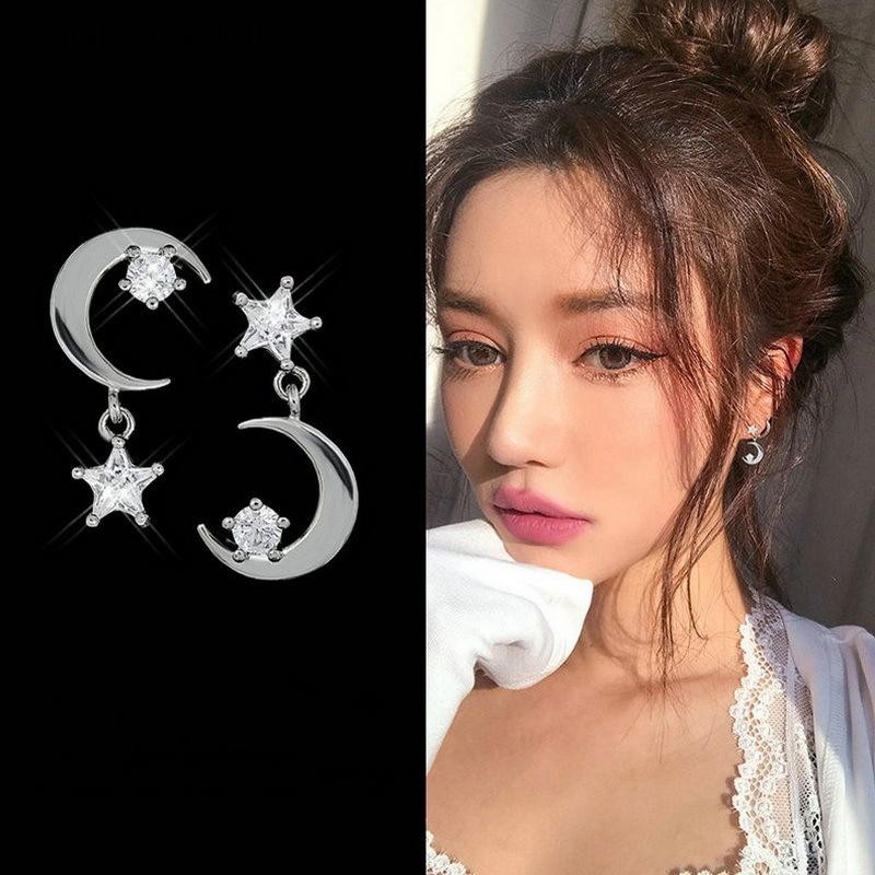 Byth ใหม่ Simple Piercing Stud ต่างหูผู้หญิง Star Moon Zircon ไม่สมมาตร ...