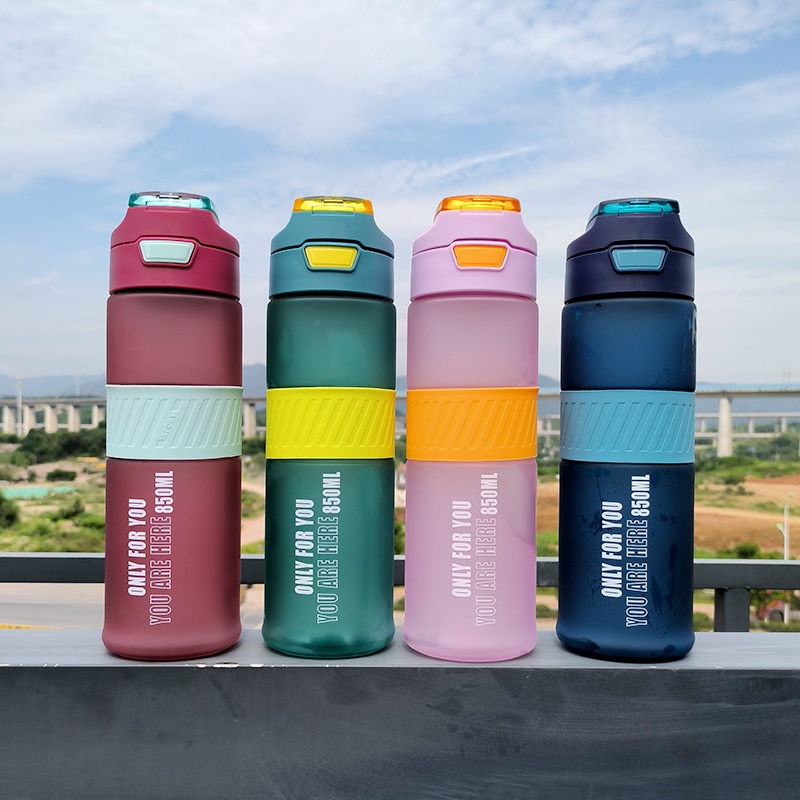 850ml รุ่นยกดื่ม กระบอกน้ำพลาสติก วัสดุ Tritan ขวดน้ำพกพาออกกำลังกาย เดินป่า กีฬา gym water ...