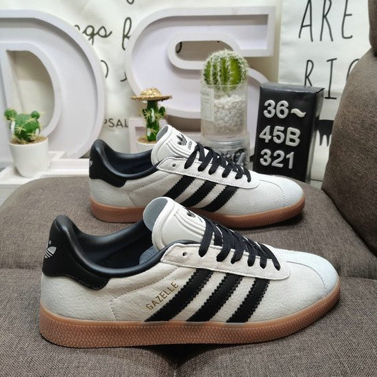 ใหม่ Gazelle Sanye Fur Skin Cap รองเท้าลําลอง สีเทา สีดํา | Shopee Thailand