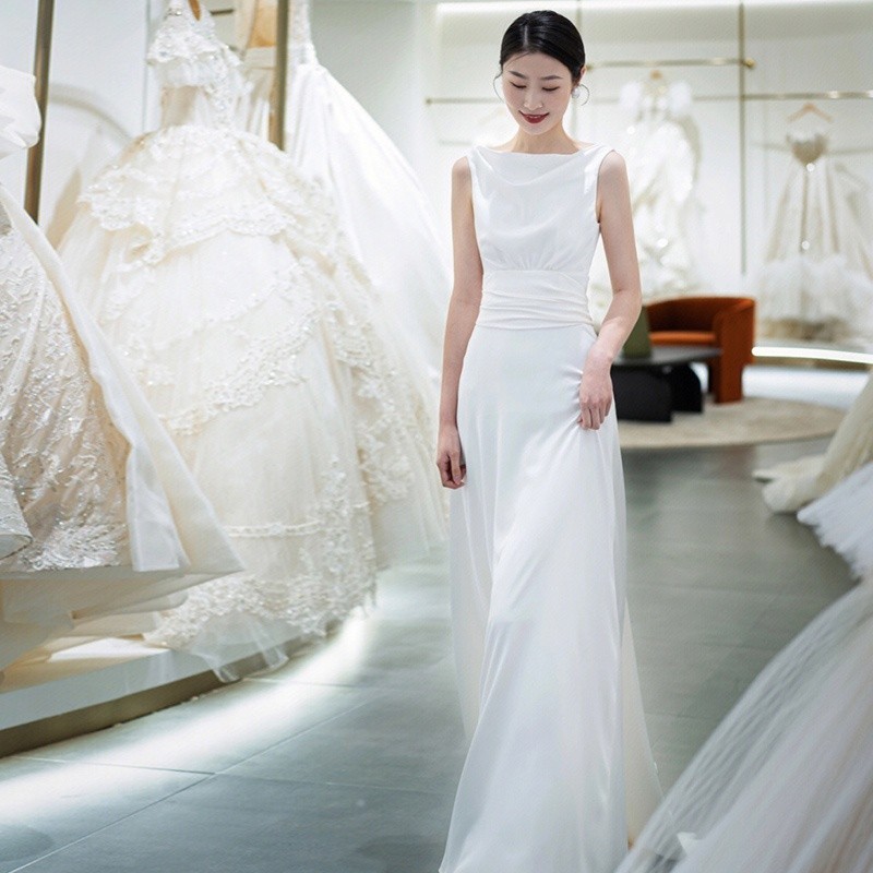 {ข้อเสนอพิเศษ} ไม่มีคืน ชุดแต่งงานแสง Simple French Hepburn ชุดต้อนรับ ...