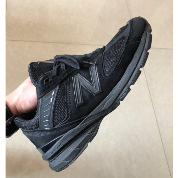 New Balance NB 990V5 Running shoes black สบาย ๆ | Shopee Thailand