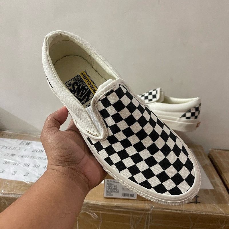 Vans Slip on VR3 Checkerboard `Black Marshmallow’ (men and women ...
