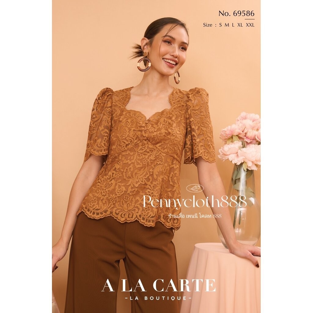 69586 เสื้อลูกไม้ตาข่ายงานปัก ทรงคอเหลี่ยมเลาะเชิง คัทวีใต้อก ดูเพรียว ...