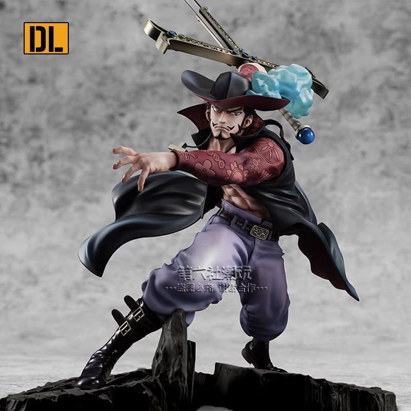 พร ้ อมสต ็ อก One Piece Figure Fighting Hawkeye Qiwuhai Hawkeye Mihawk ...