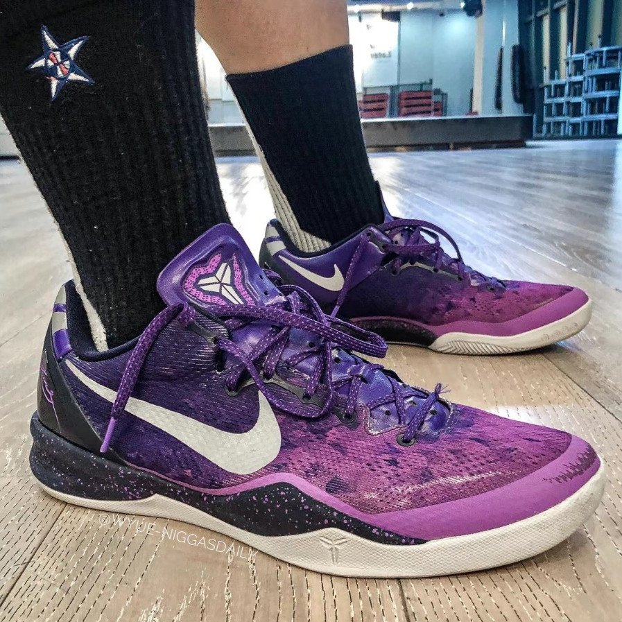 UA Kobe 8 Playoffs Purple Platinum Lowcut รองเท้าบาสเก็ตบอลสำหรับผู้ชาย ...