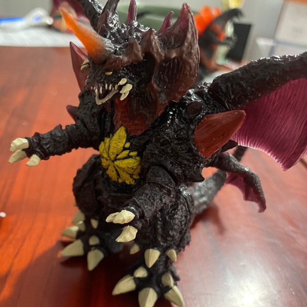 [คลังสินค้าพร้อม] Bandai ของแท้ Demon Destoroyah Red Lotus Godzilla 1995 ของเล่นแคปซูล HGX ของ ...